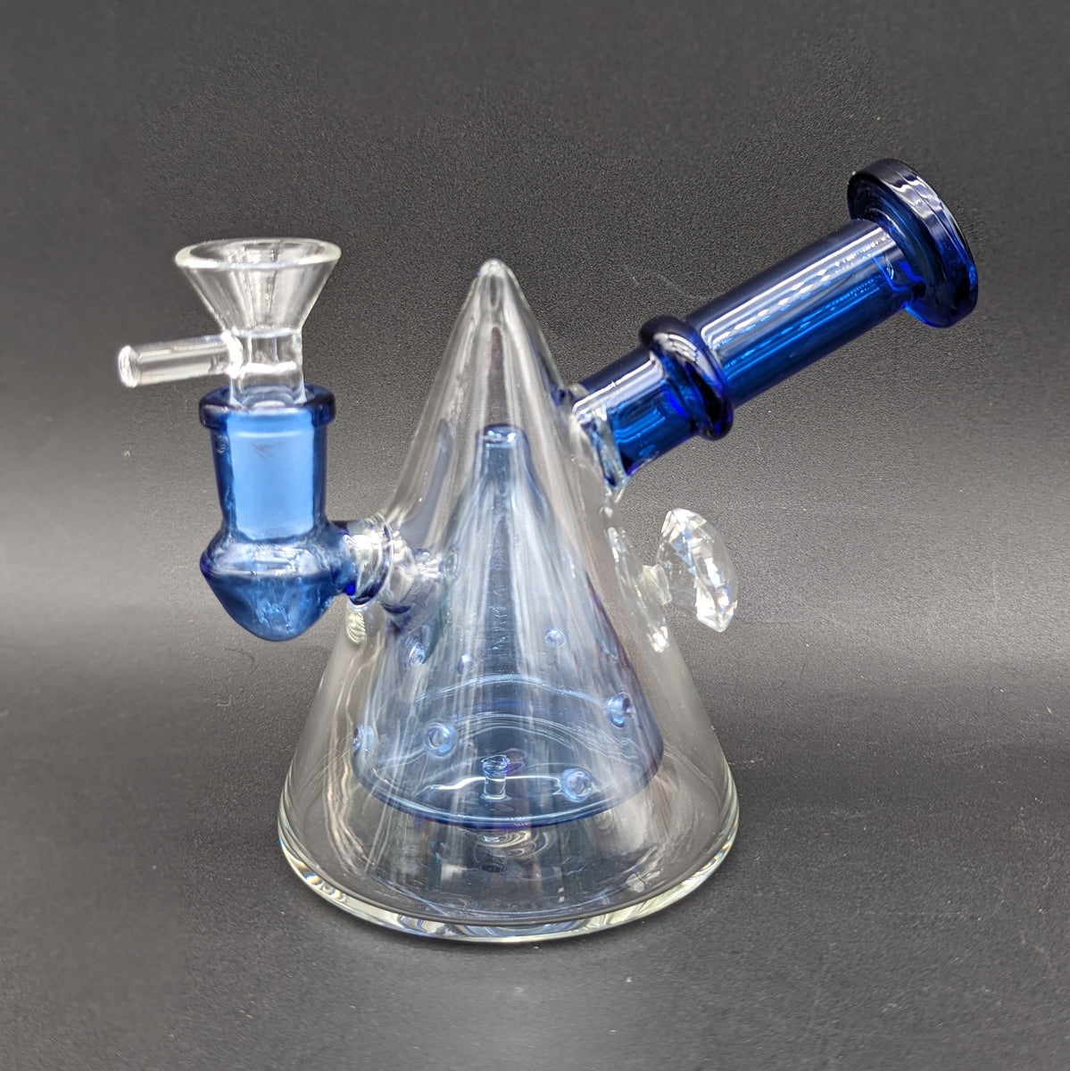 5" Multi Hole Pyramid Water Pipe – Avernic Smoke Shop