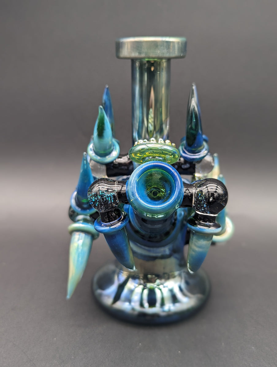 7" Dragon Slayer Glass Water Pipe – Avernic Smoke Shop