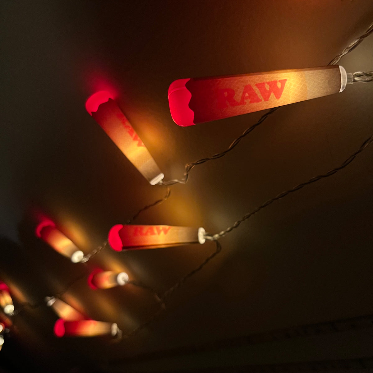 RAW Cone LED String Light Set (11 Lights/String) – Avernic Smoke Shop