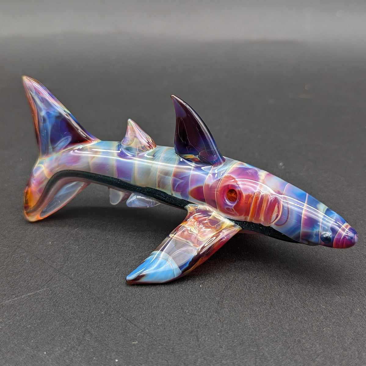 Mako Glass Dry Shark Pipe – Avernic Smoke Shop
