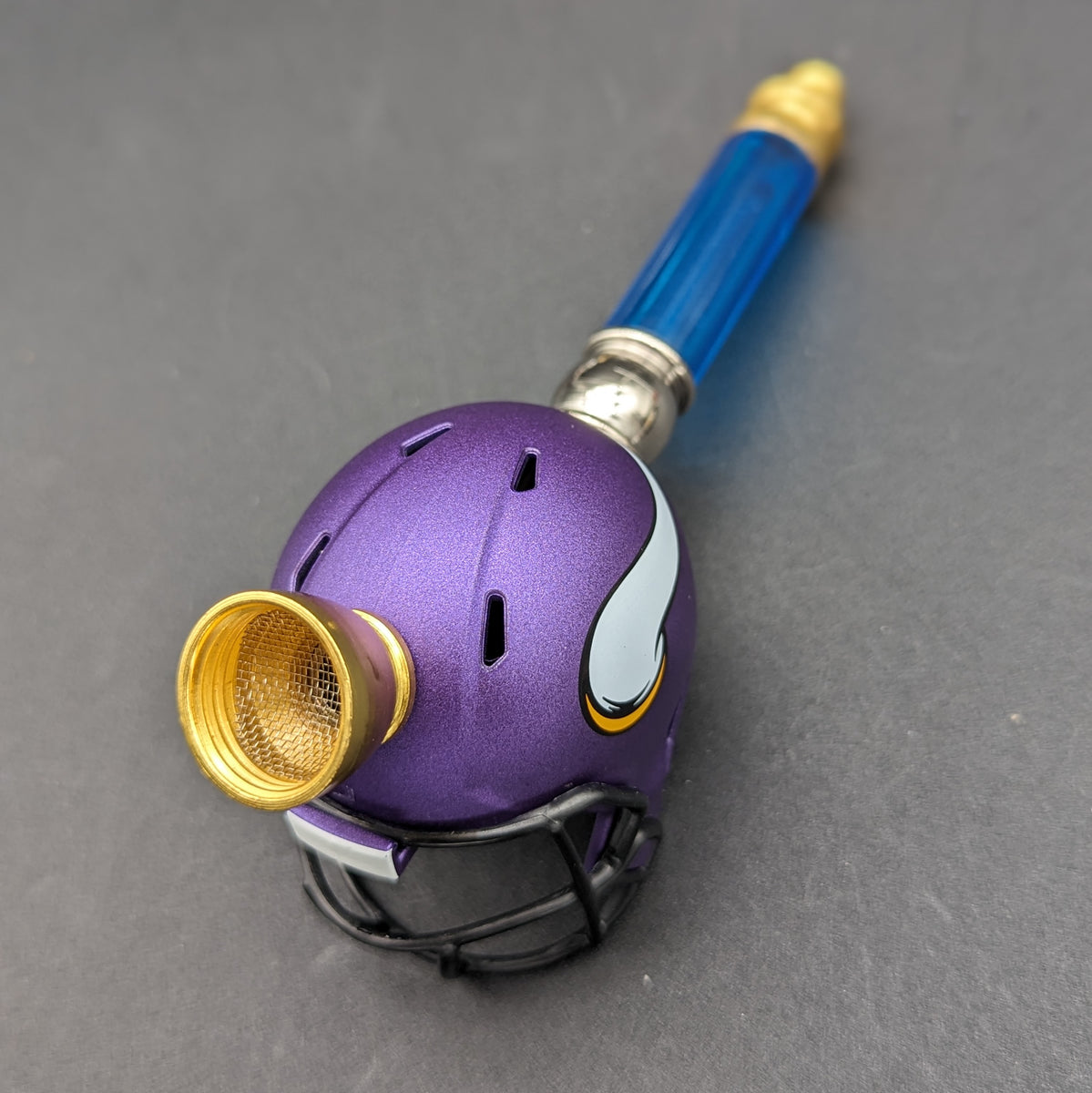 Football Helmet Metal Smoking Pipes – Avernic Smoke Shop
