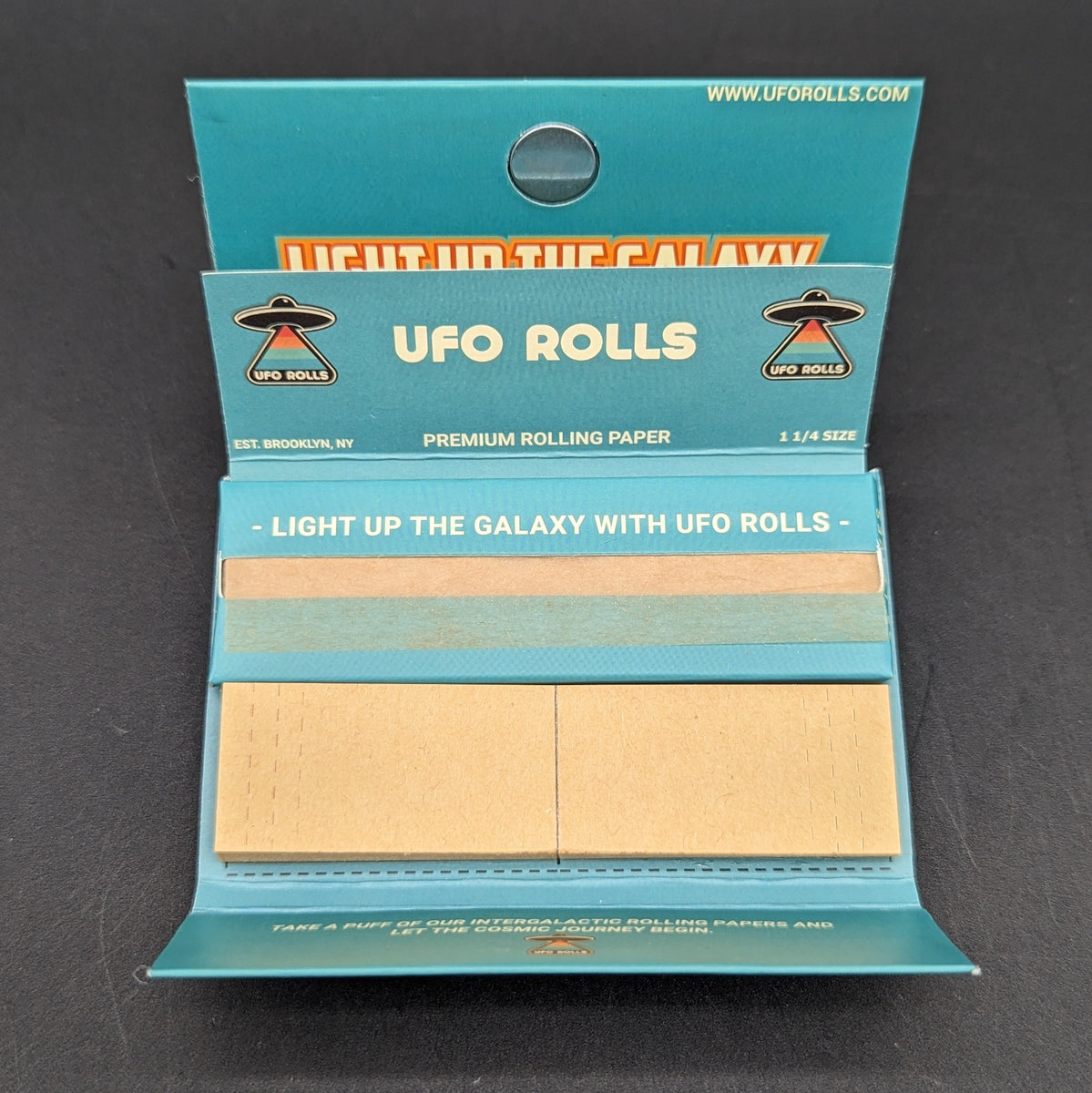 UFO Rolls - 1 1/4 Rolling Paper Kits w/ Grind Pad – Avernic Smoke Shop
