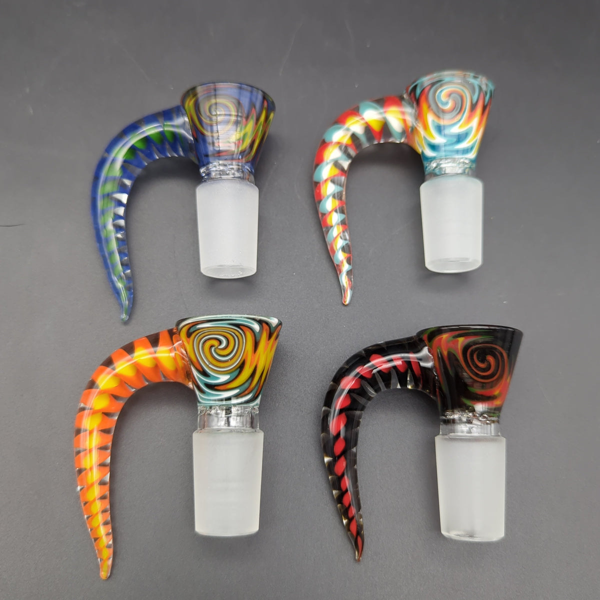 XL Curved Claw Bowl Piece 18mm with Screen – Avernic Smoke Shop