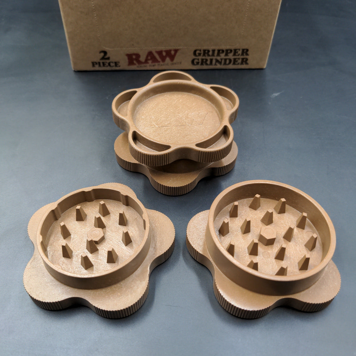 RAW Gripper Grinder | 2pc | 2.5" | Fine Grind V1 – Avernic Smoke Shop