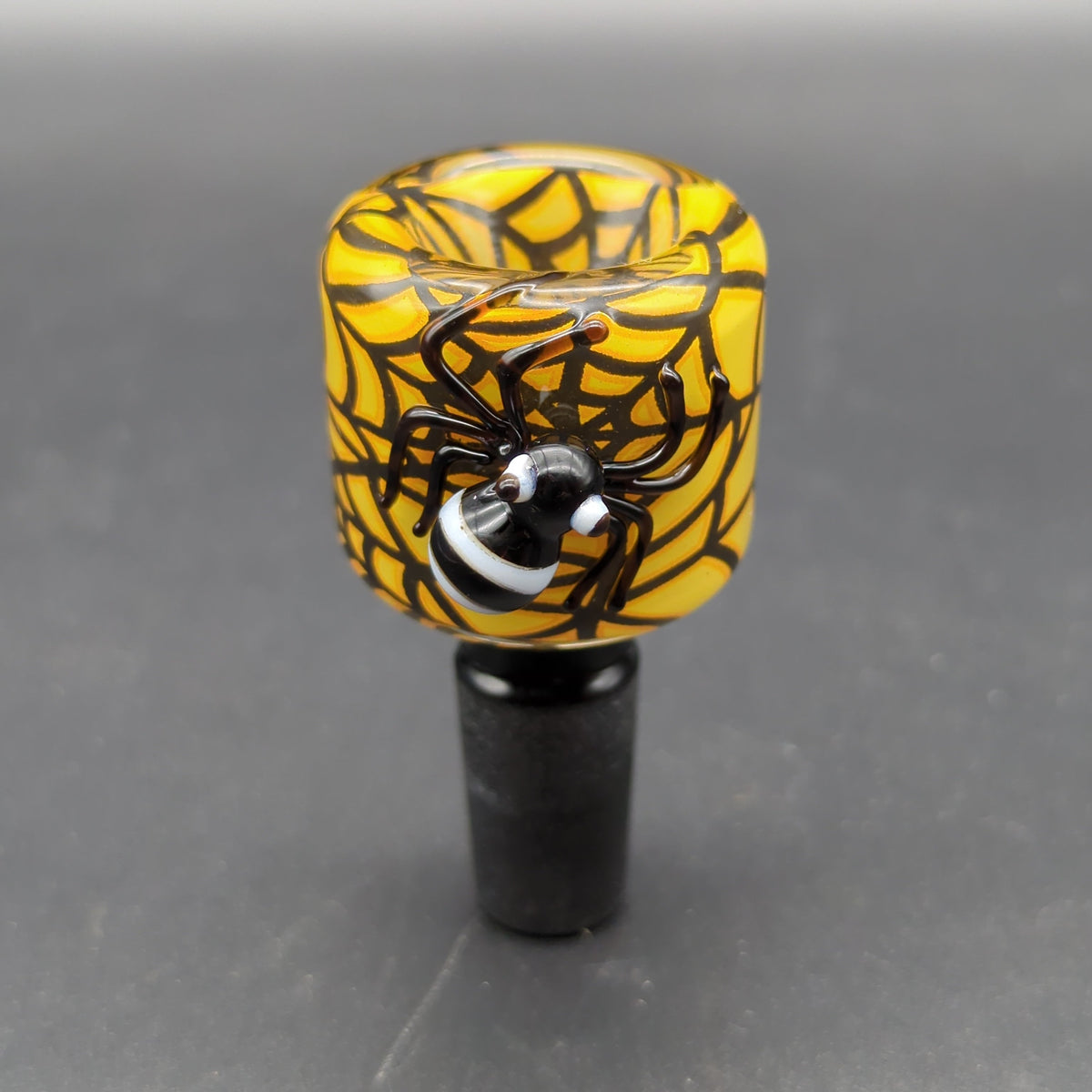 Spider Bowl w/ Webbed Design 14mm – Avernic Smoke Shop