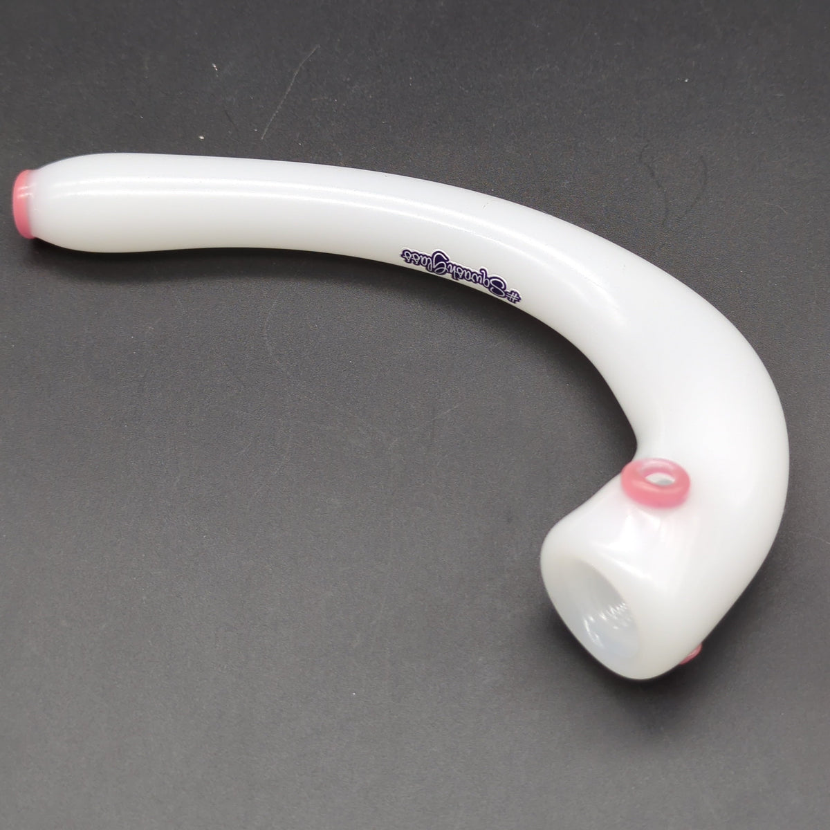 Sqwash Glass Simple Heart Curved Hand Pipe – Avernic Smoke Shop